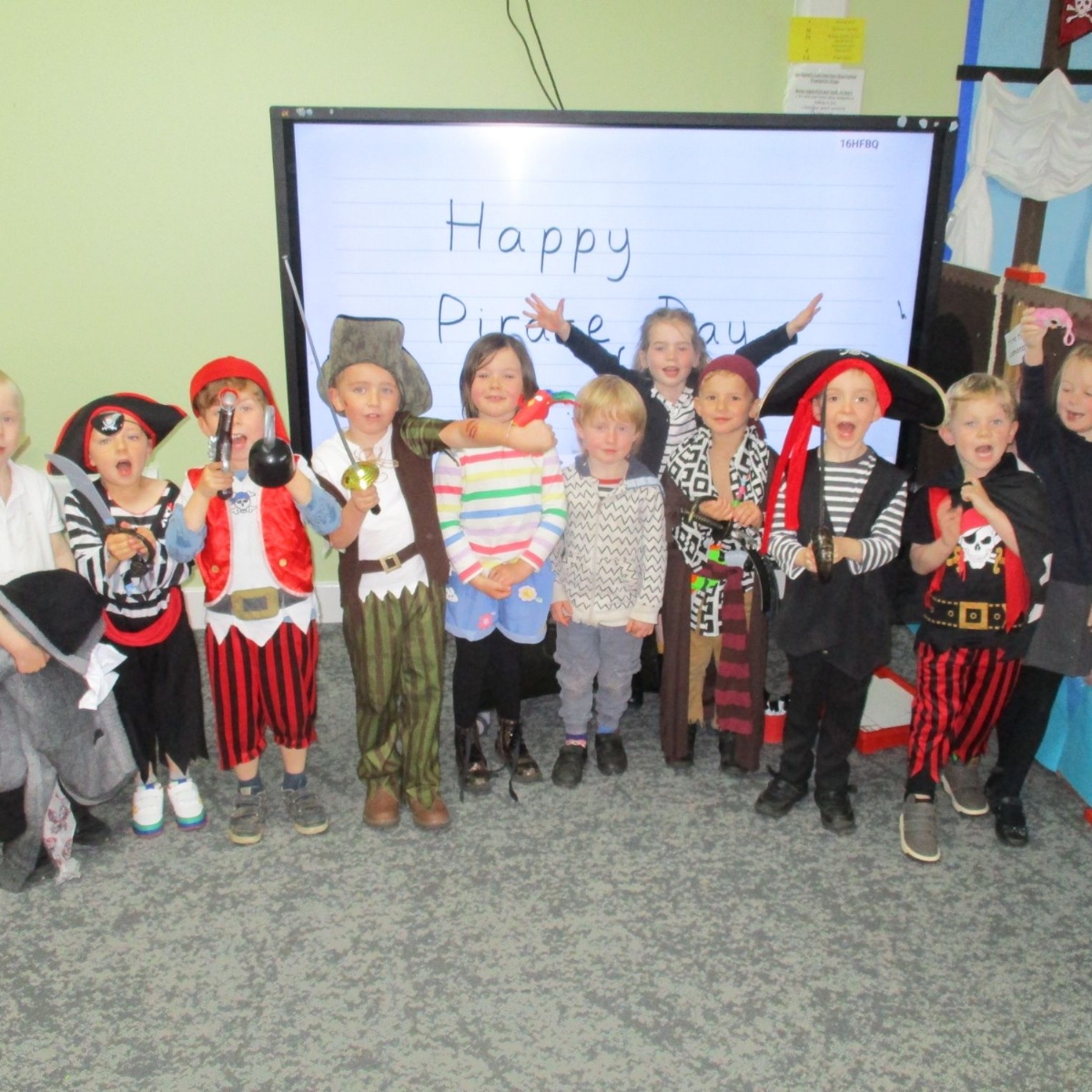 Loddiswell Primary School - Class 1 Pirate Day