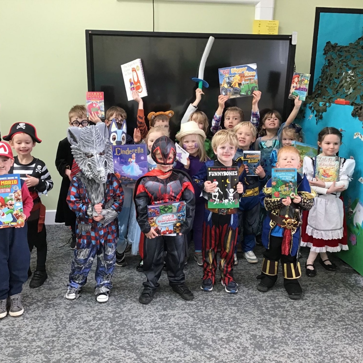 Loddiswell Primary School - World Book Day