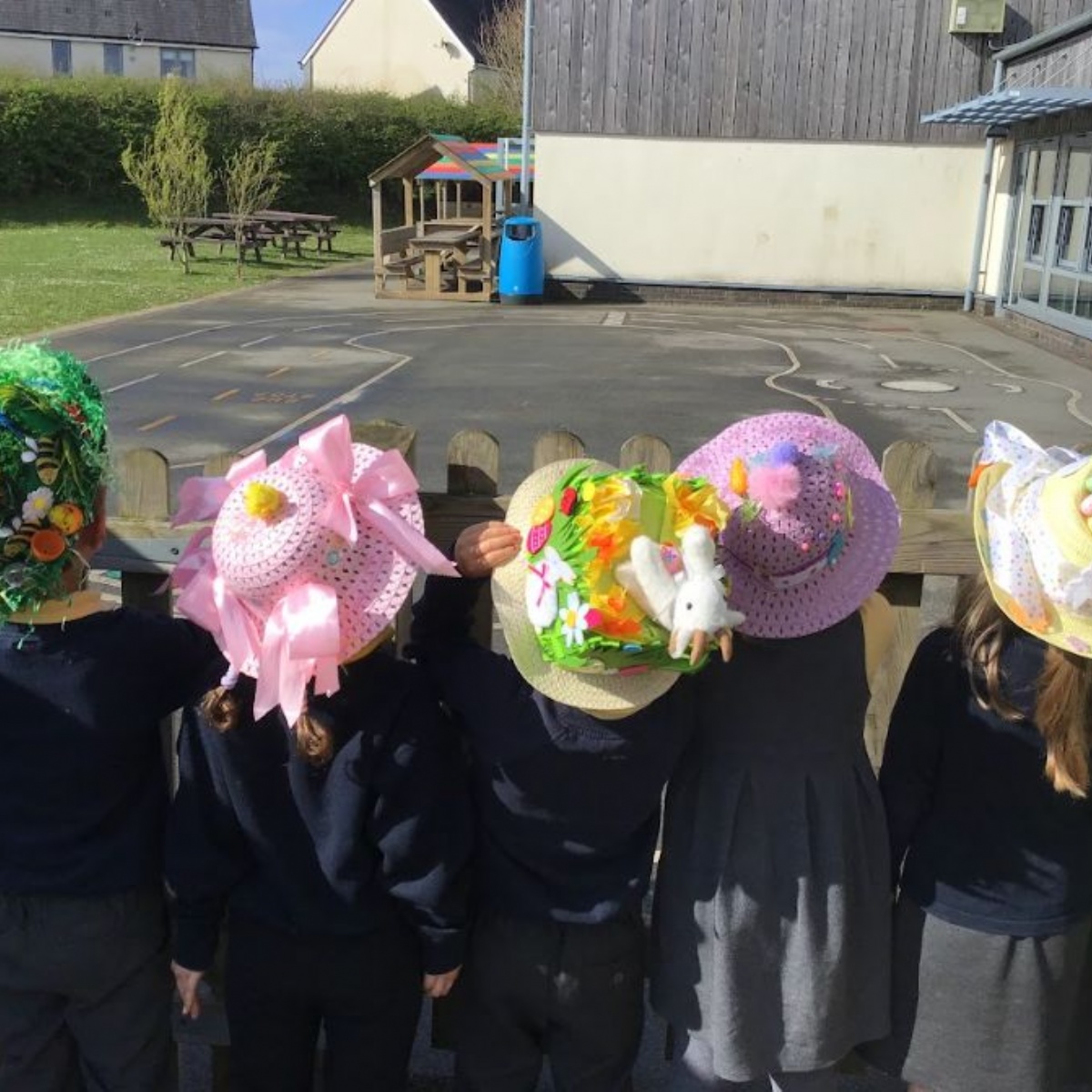 Loddiswell Primary School - Easter Bonnets