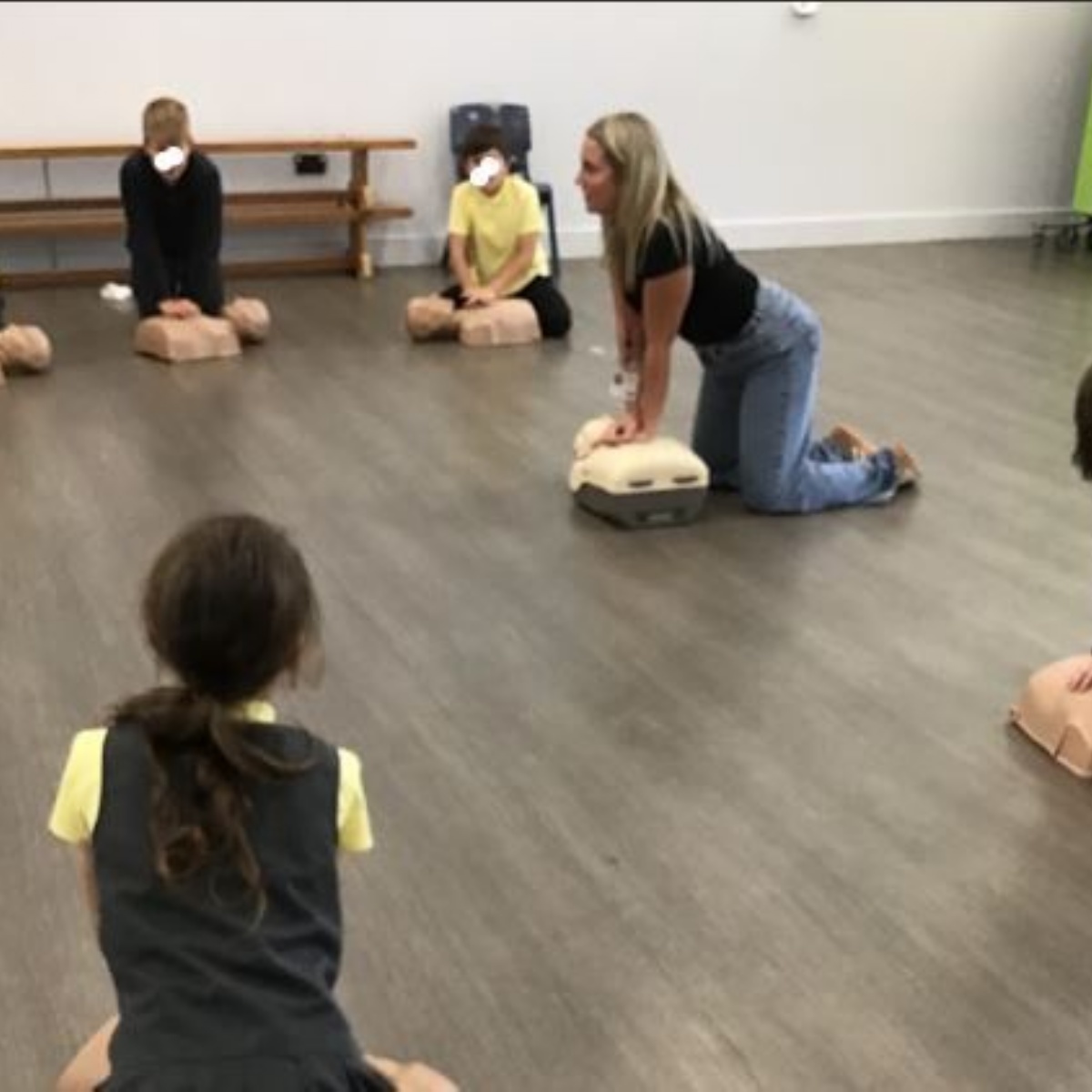 Loddiswell Primary School - Jays Charity Visit