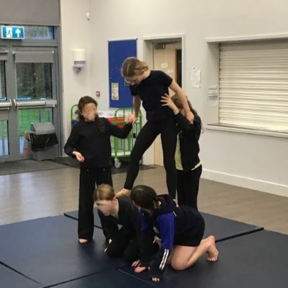 Loddiswell Primary School - Balancing Act in Year 6!